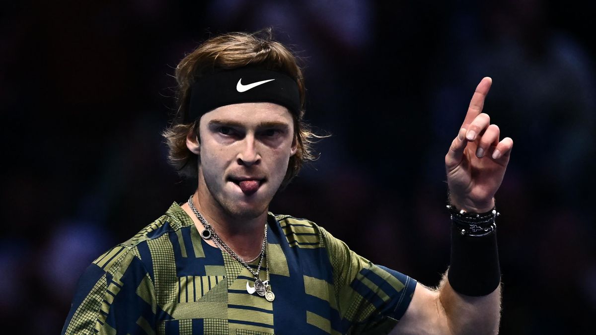 Tennis, Nittp ATP Finals 2022 - Rublev supera Medvedev dopo una gran ...