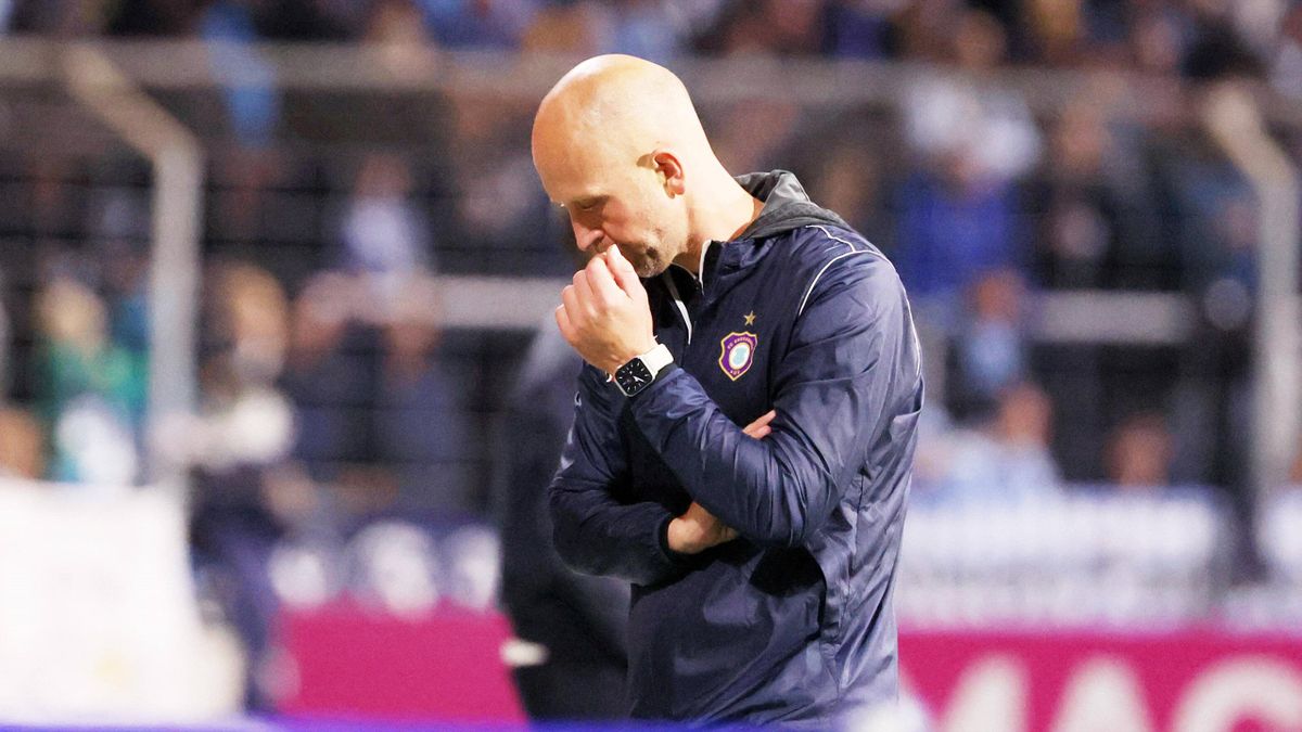 3. Liga: Erzgebirge Aue stellt Trainer Timo Rost nach miserbalen ...