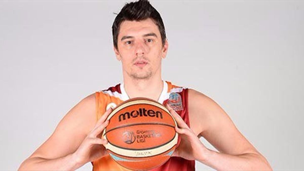 "Fenerbahçe'den Galatasaray'a gelmem insanları şoke etti" - Eurosport