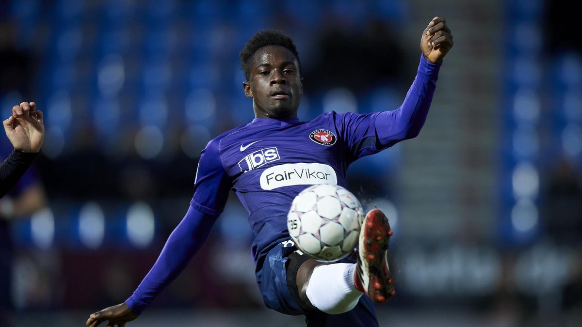 Samarbeidet med den danske storklubben fortsetter: – Skal gjøre ham til ...