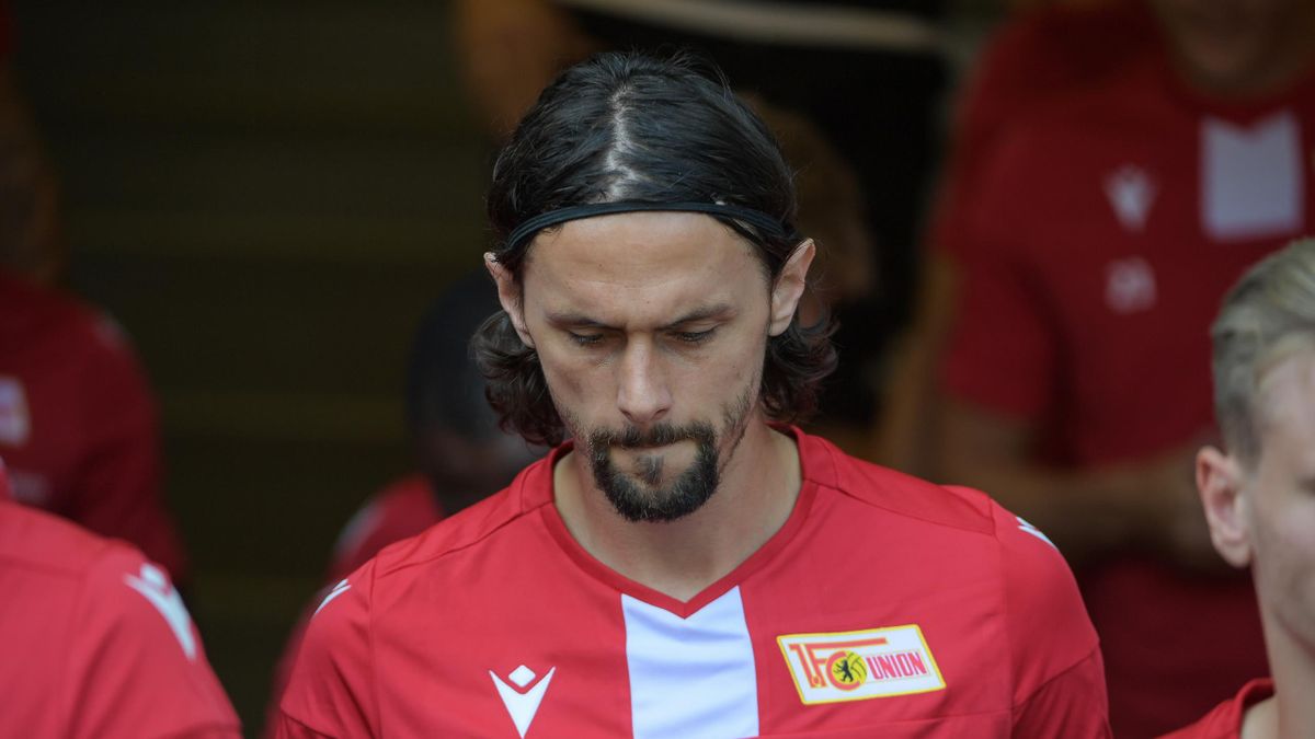 Neven Subotic blickt kritisch auf das Milliardengeschäft im Fußball ...
