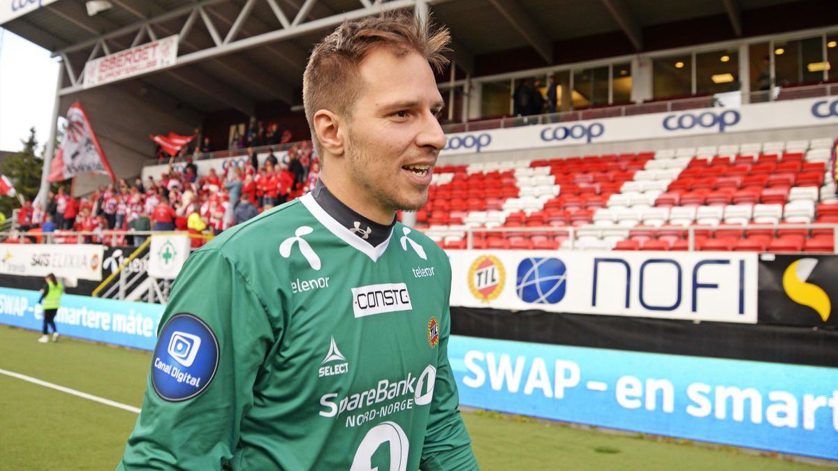 Tilbake etter et år på sidelinjen: – Vet jeg risikerer karrieren ...
