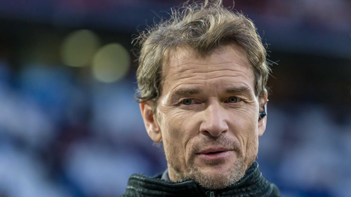 Jens Lehmann nimmt Weiterbildung in Angriff - Ex-Nationaltorhüter ...