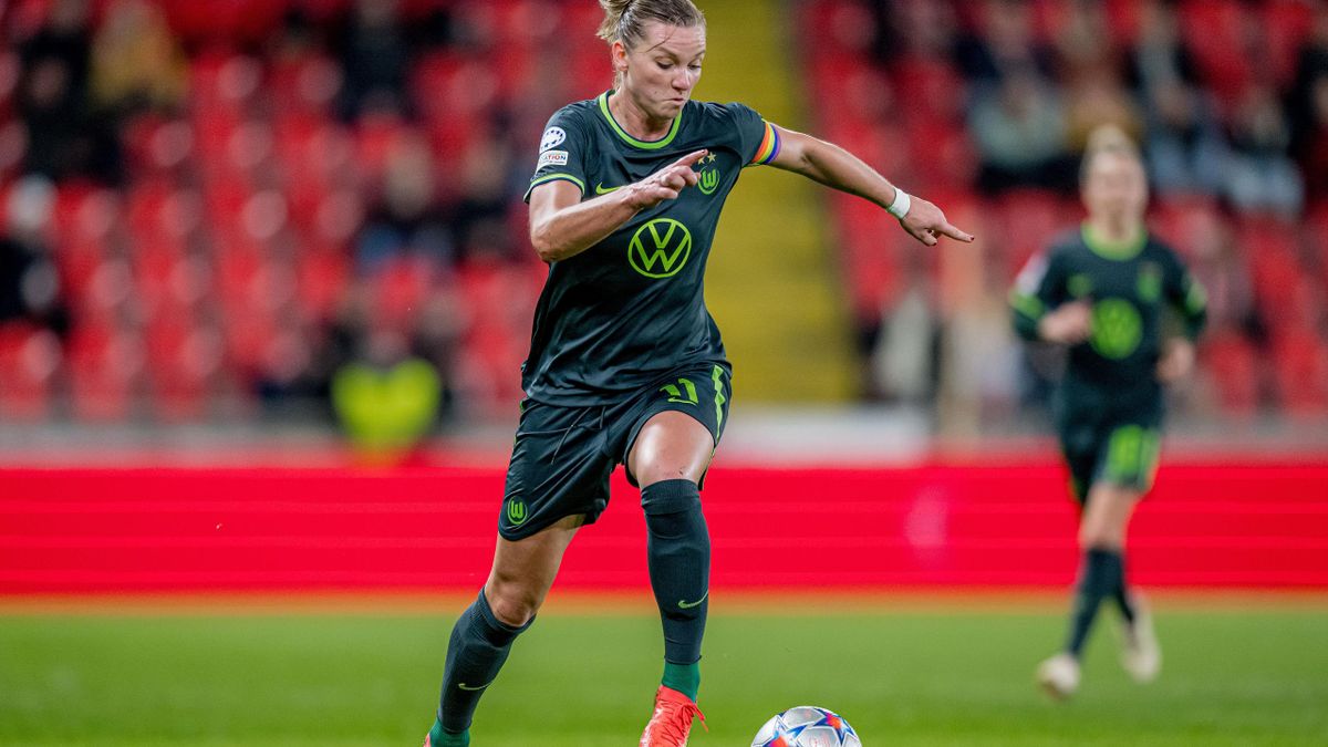 Alexandra Popp rechnet nicht mit Equal Pay - DFB-Kapitänin übt Kritik ...