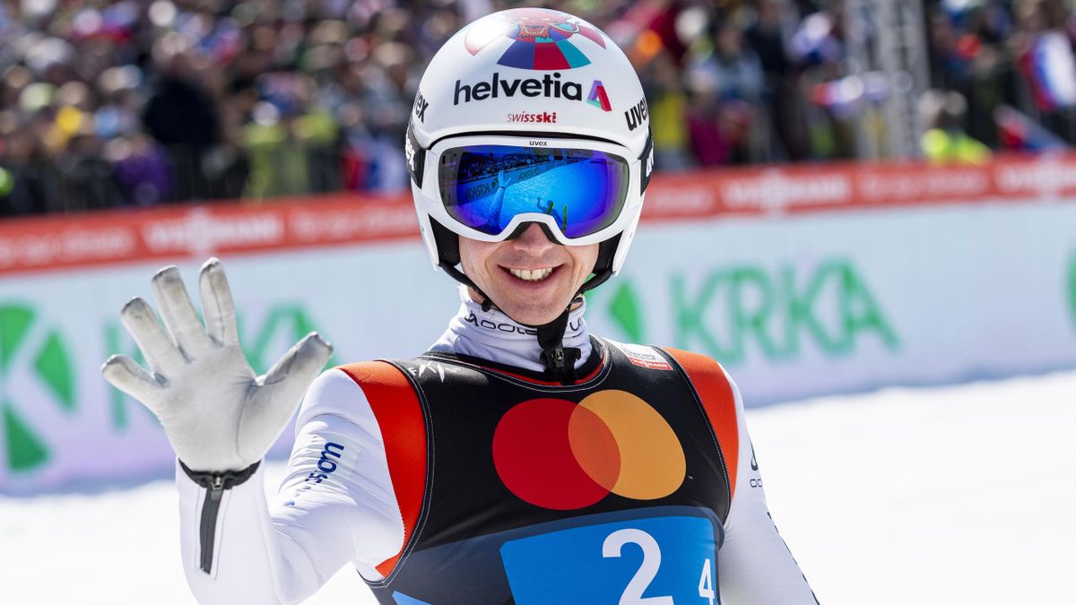 Skisprung-Legende Simon Ammann setzt Weltcup-Karriere im Alter von 41 ...