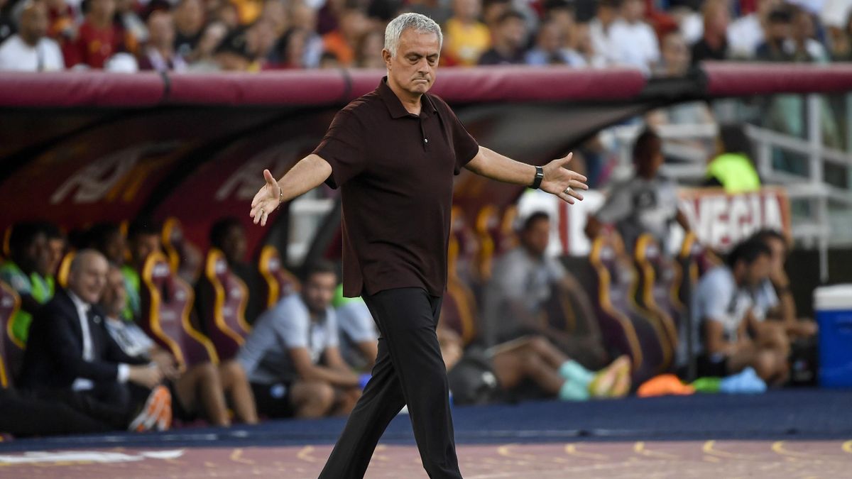 José Mourinho tritt im Musikvideo von Stormzy auf: Roma-Coach in ...