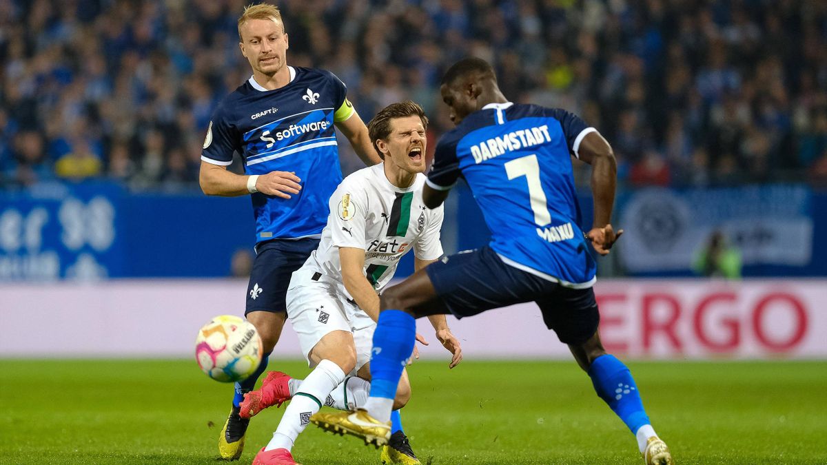 Jonas Hofmann von Borussia Mönchengladbach erleidet Schulterverletzung ...