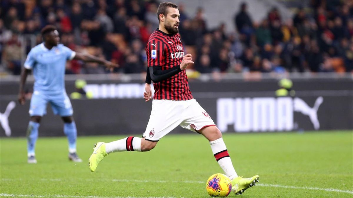 Milan: Duarte operato al calcagno, 3-4 mesi di stop. Adesso è allarme ...