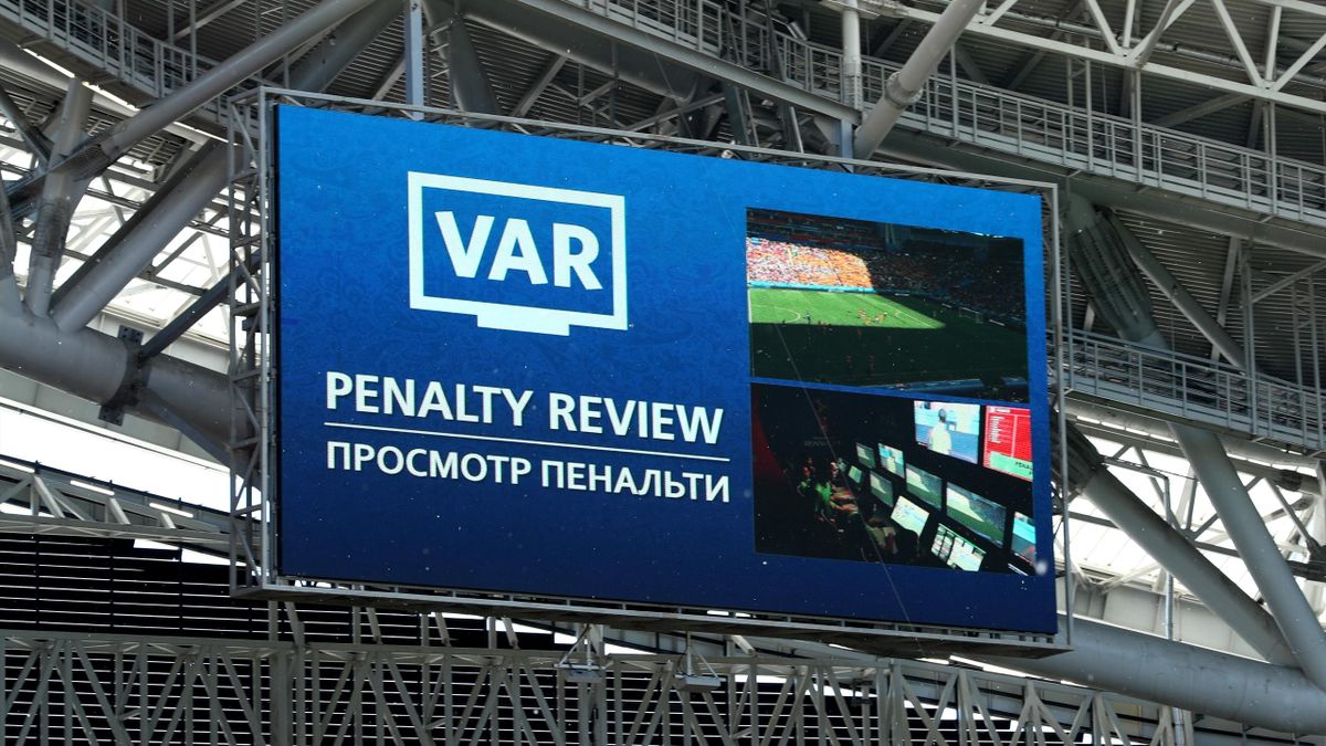 VAR in Italia-USA: sarà la prima storica volta per l'UEFA - Eurosport