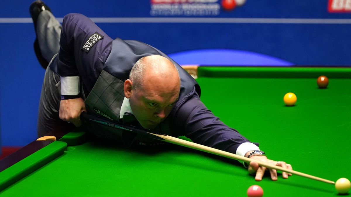 Snooker-WM 2021 - Auftakt ins WM-Halbfinale: Stuart Bingham bietet Mark ...