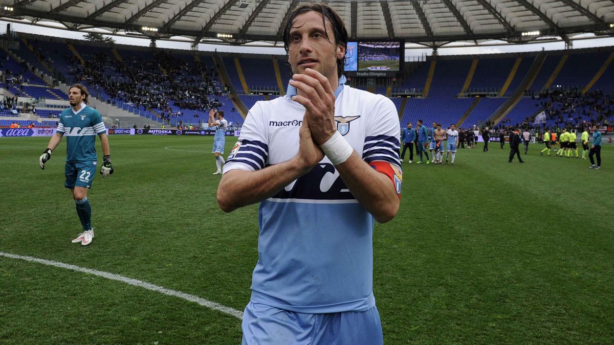 Stefano Mauri torna in campo: giocherà con il Brescia - Eurosport