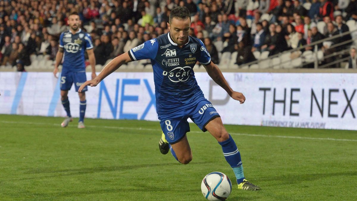 Ligue 1 - Danic prolonge d'une saison à Bastia - Eurosport