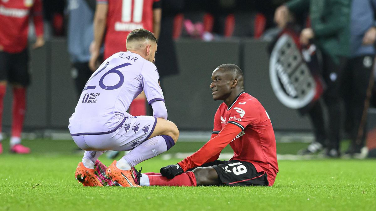 Bayer Leverkusen bangt um Moussa Diaby - mögliche Verletzung der ...