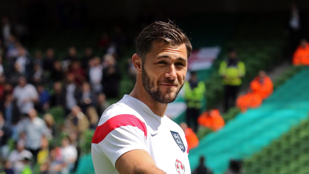 Charlie Austin completes £4m move from QPR to Southampton - Eurosport