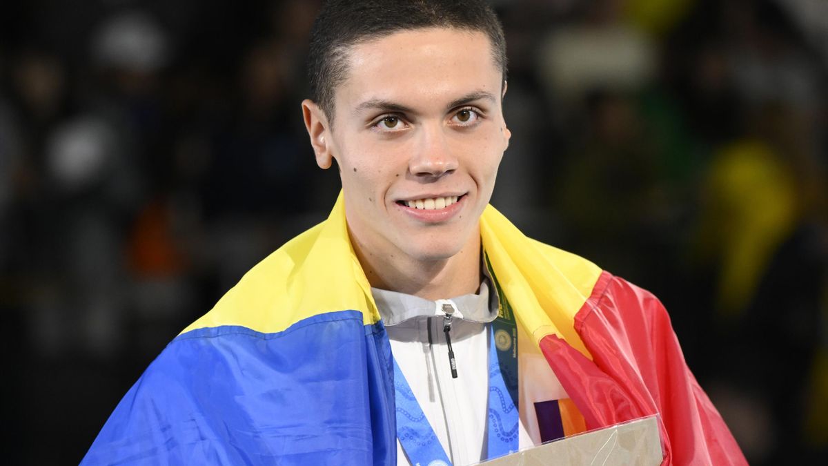 Veste excelentă pentru David Popovici! Campionul mondial a luat ...
