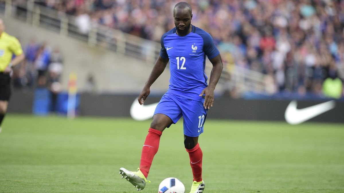 Lassana Diarra confirme sa signature à Al Jazira et veut encore jouer ...