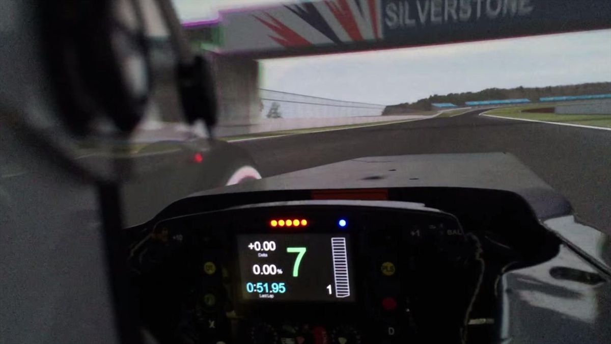 Fernando Alonso muestra su trabajo en el simulador de McLaren - Eurosport