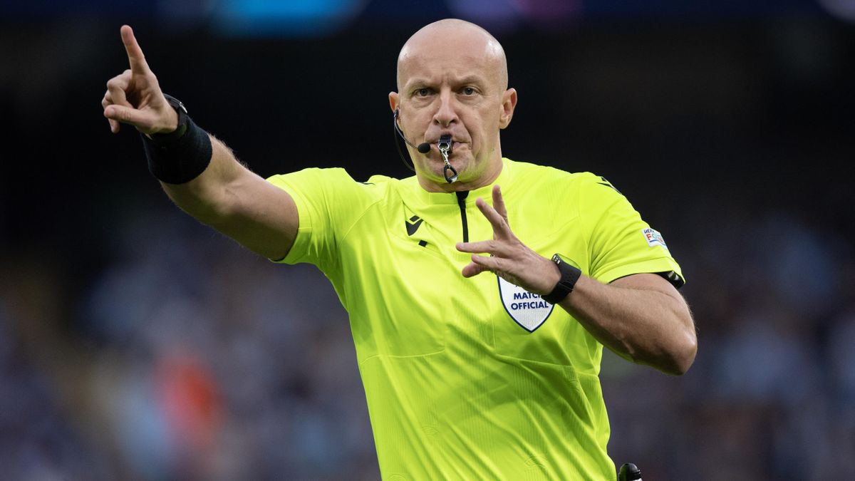 Champions League: Finalschiedsrichter Szymon Marciniak pfeift nach ...