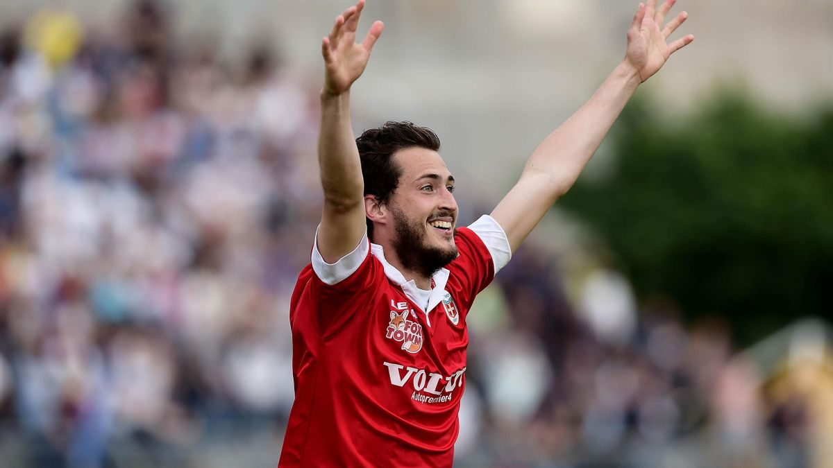 La Provincia del Gol: Simone Andrea Ganz, il bomber del destino del ...