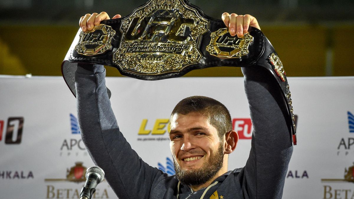 MMA: Khabib Nurmagomedov accueilli en héros au Daguestan - Eurosport