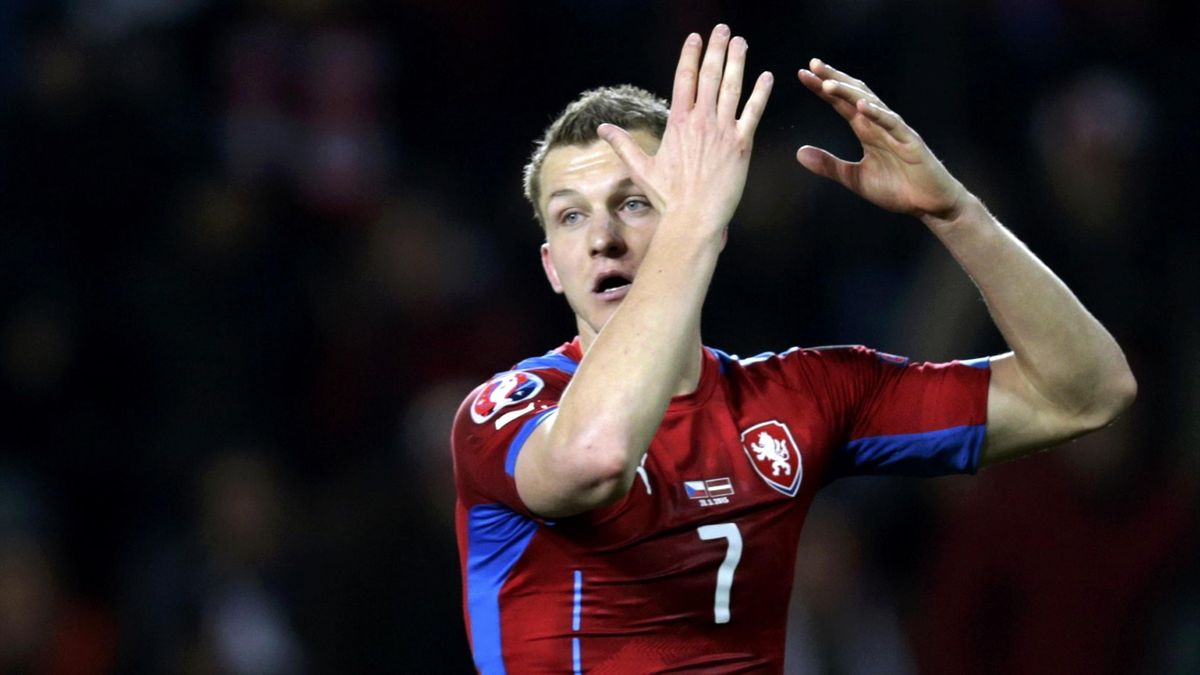 Sivok'un menajeri Beşiktaş'a Tomas Necid'i önerdi - Eurosport