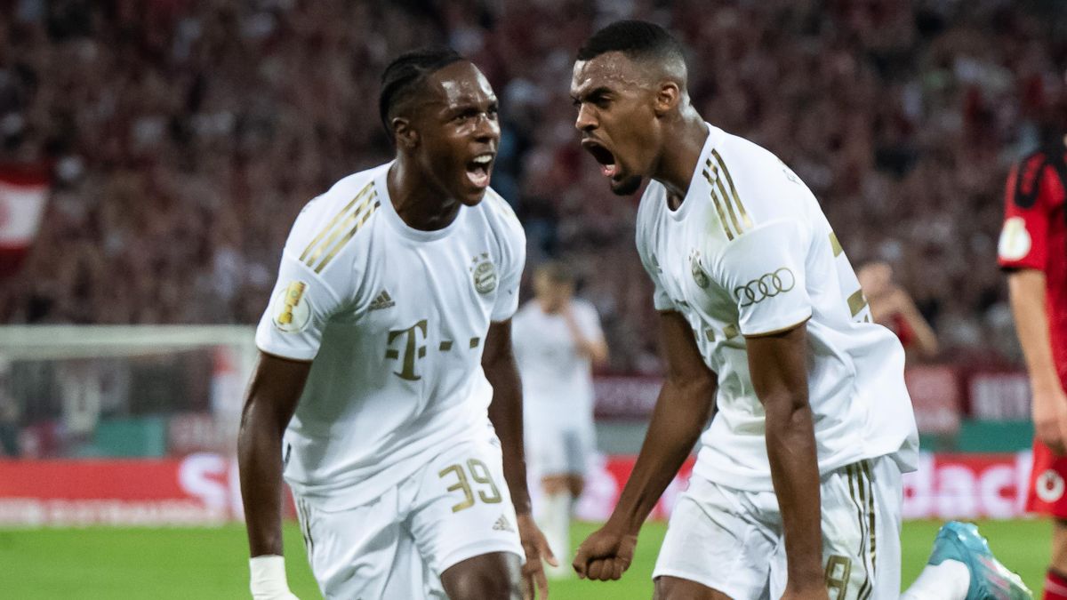 FC Bayern München: Mathys Tel und Ryan Gravenberch heizen Routiniers ...