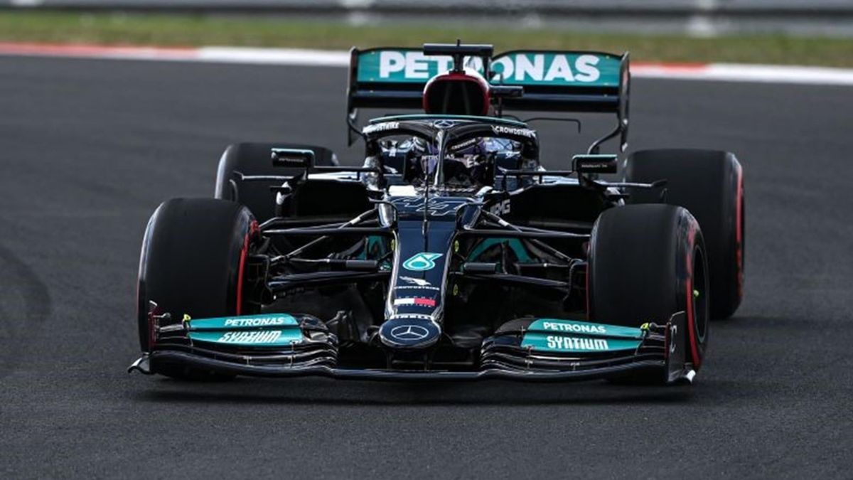 Hamilton volt a leggyorsabb a Török Nagydíj első szabadedzésén - Eurosport