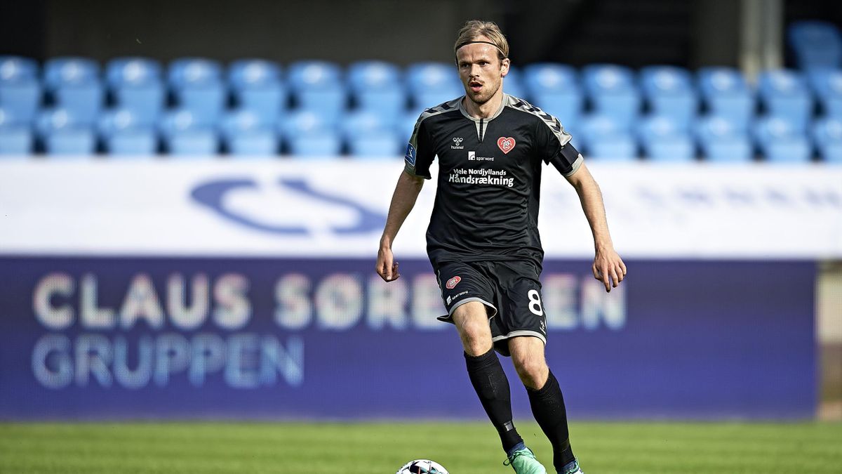 Fossum får tribunestøtte i cupfinalen - Eurosport