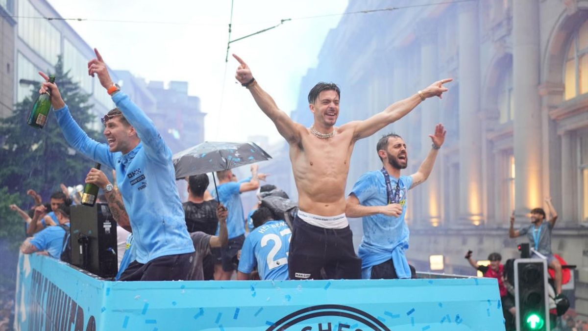 Voetbal | Vader Jack Grealish onthult enorme drankrekening na feest ...