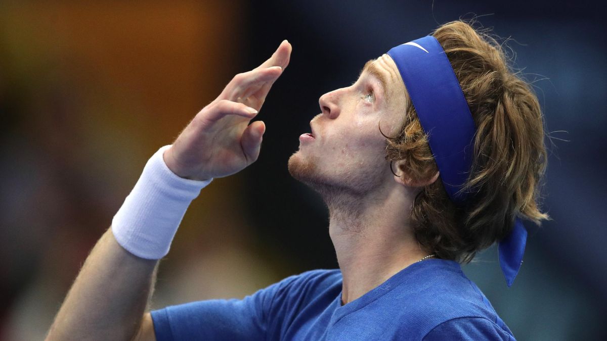 ATP Moscú, Andrey Rublev-Adrian Mannarino: Profeta en su casa (6-4 y 6 ...