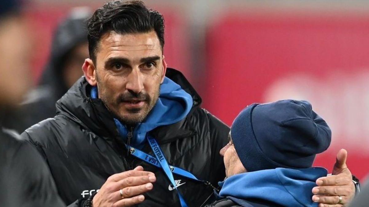 Dezvăluire importantă din vestiarul celor de la FCSB! Care e relația ...