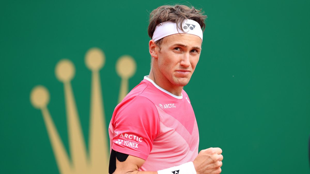 ATP Genève : Casper Ruud vient à bout de Denis Shapovalov (7-6, 6-4) et ...