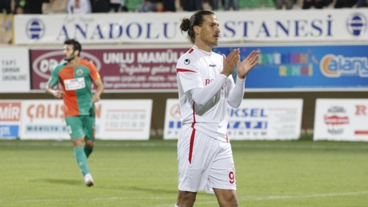 Prijovic Süper Lig yolunda - Eurosport