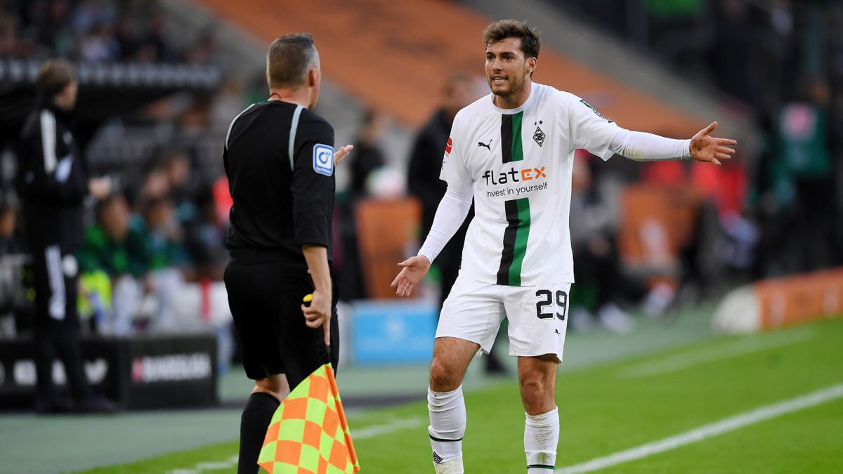 Borussia Mönchengladbach - Joe Scally wundert sich über deutsche ...