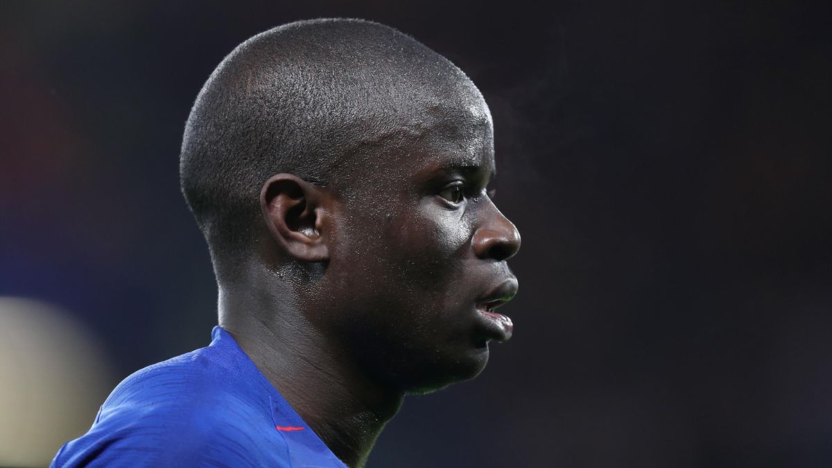 Chelsea - N'Golo Kanté devient-il un bon milieu relayeur ? - Eurosport