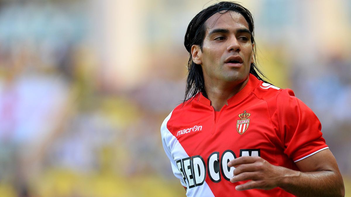Falcao loin devant Ibrahimovic... au niveau salaire - Eurosport