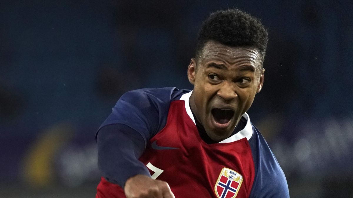 Kamara forlenget med LA Galaxy: – En av ligaens mest produktive spisser ...