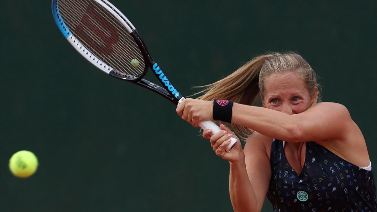 Babos és Jani is kétszettes győzelemmel kezdett a wimbledoni ...