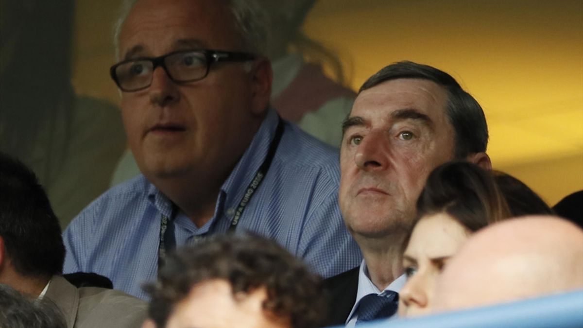 Bundesverdienstkreuz für Hooligan-Opfer der WM 1998 Daniel Nivel ...