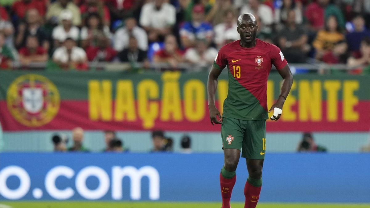Fracture aux côtes pour le défenseur du Portugal Danilo Pereira (PSG ...