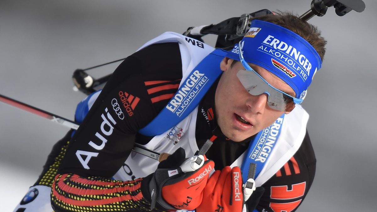 Biathlon: Simon Schempp gewinnt den Sprint der Herren in Pokljuka ...