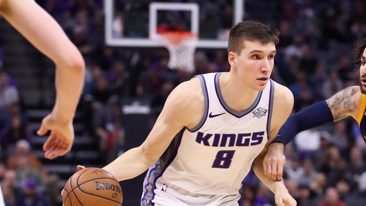 Basket, NBA: i Milwaukee Bucks vanno all-in, presi Holiday e Bogdan ...