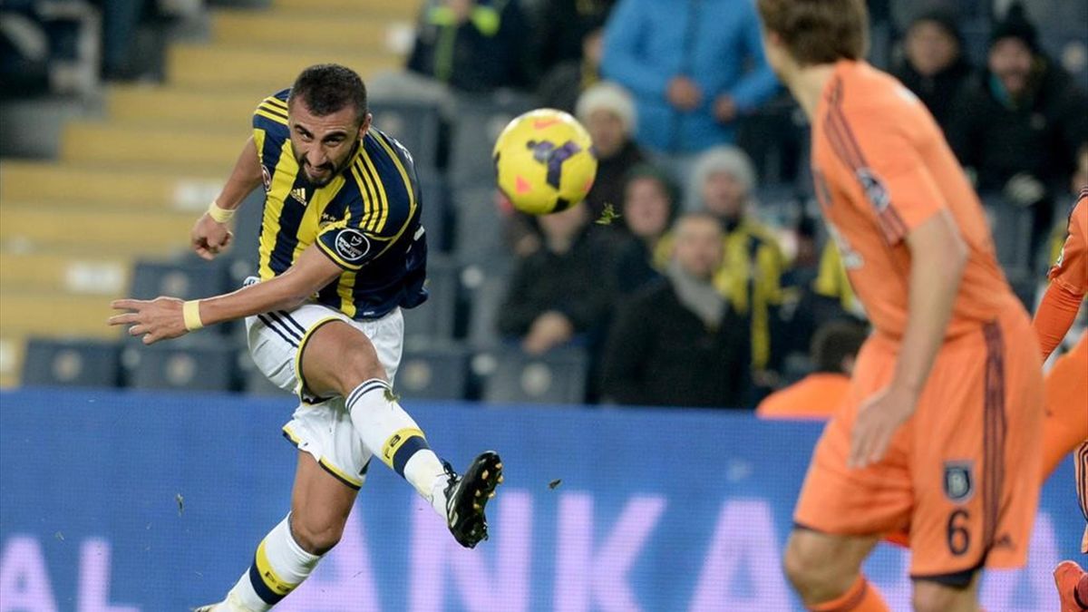 Selçuk Şahin ve İbrahim Çelikkol gece kulübünde kavga etti! - Eurosport