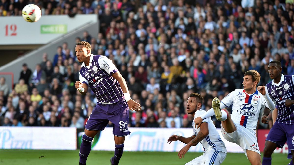 OL-TFC : Christopher Jullien, la forte tête de Toulouse - Eurosport