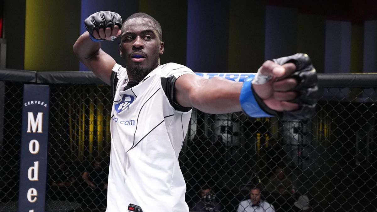 William Gomis enchaîne à l'UFC avec une deuxième victoire contre ...