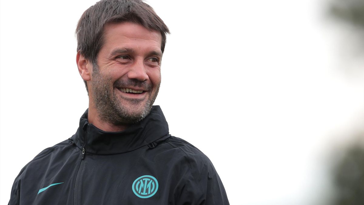 Cristi Chivu, favorit să-i ia locul lui Inzaghi pe banca lui Inter ...