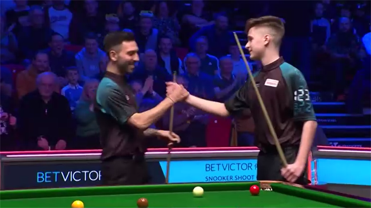 Snooker Shoot Out 2023. 14-letni Vladislav Gradinari awansował do 3 ...