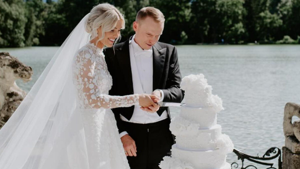 Henrik Kristoffersen heiratet seine Jugendliebe Tonje Barkenes in ...