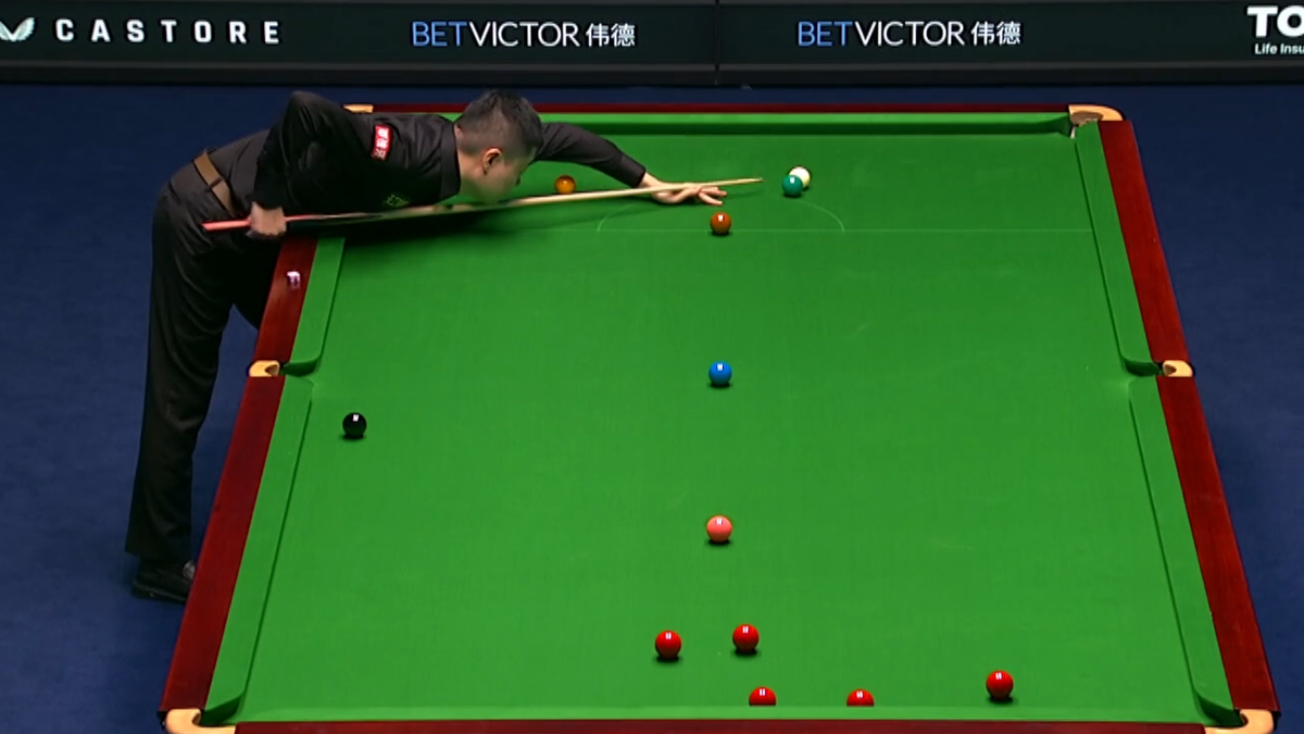 English Open 2025: Elliot Slessor schockt Weltranglistenersten Judd ...