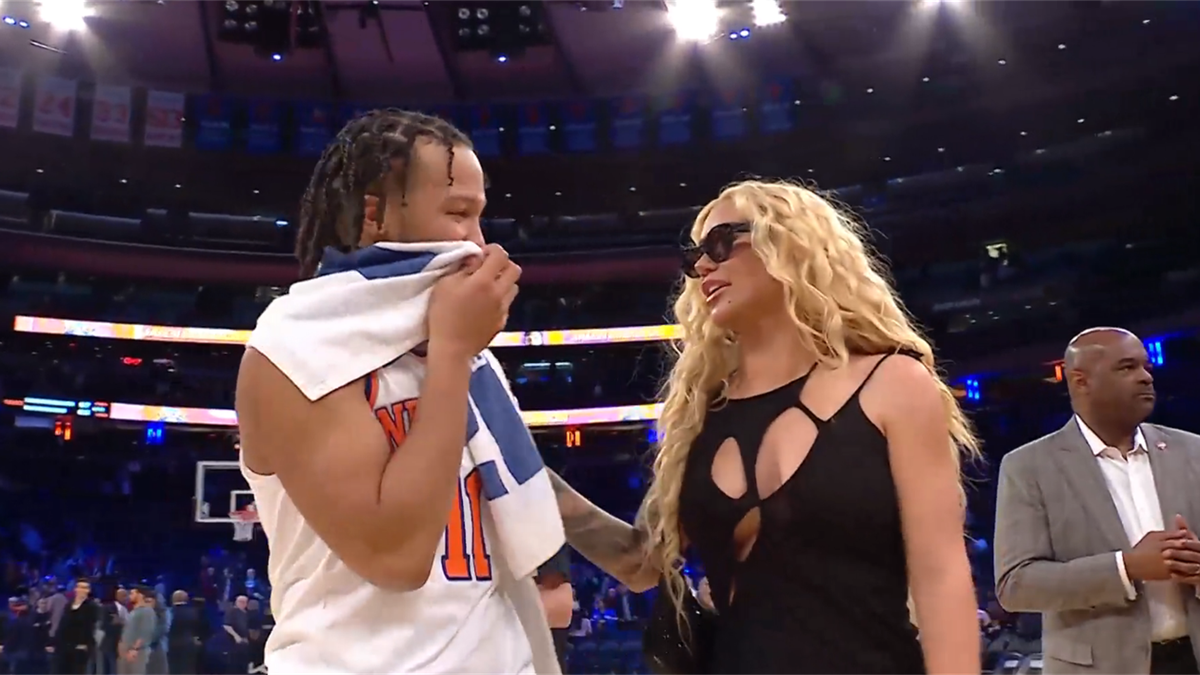 NBA: 5 curiosità della notte che vi siete persi. Irving-Doncic ko, Lillard infuocato, Iggy ...